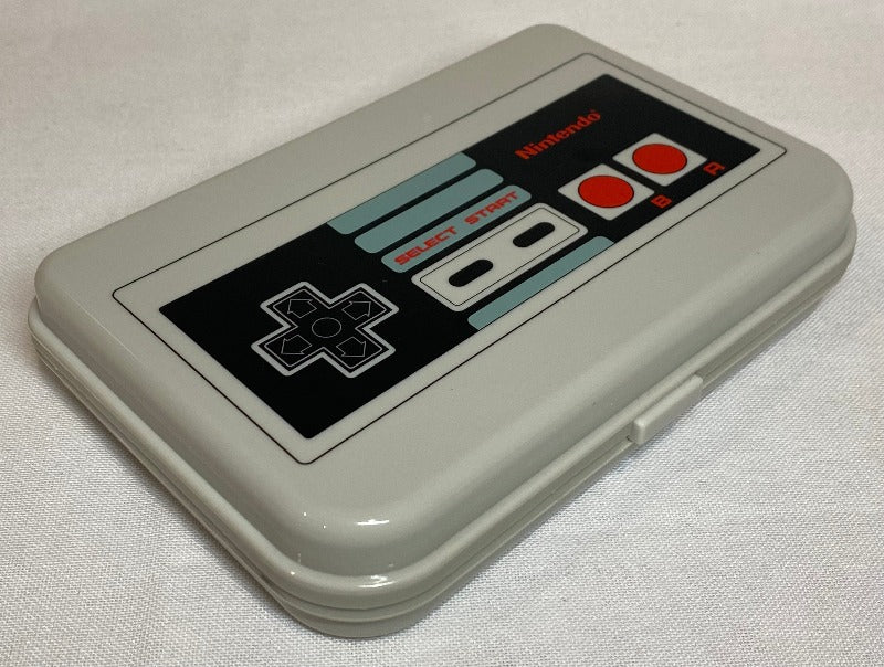 Accessory | Nintendo 3DS | Official Nintendo 3DS NES Style Hard Travel